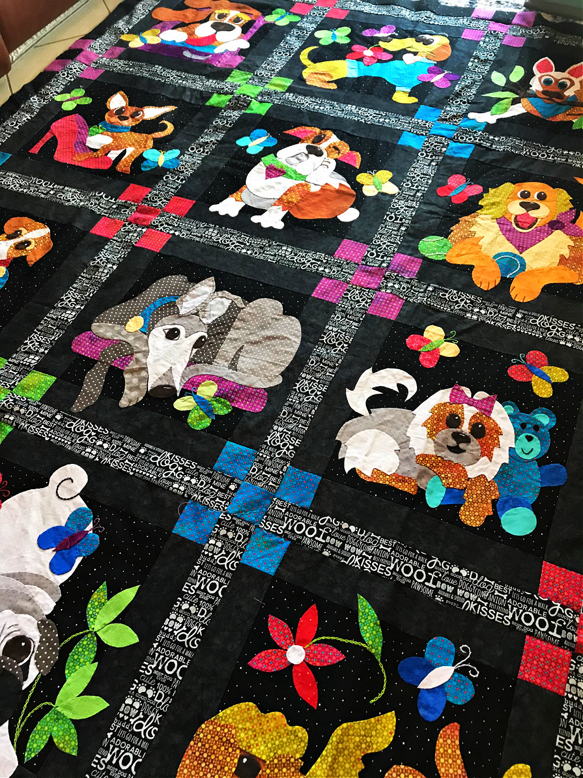 Happy Tails Digital Quilt Pattern – Suzys Sitcom Store